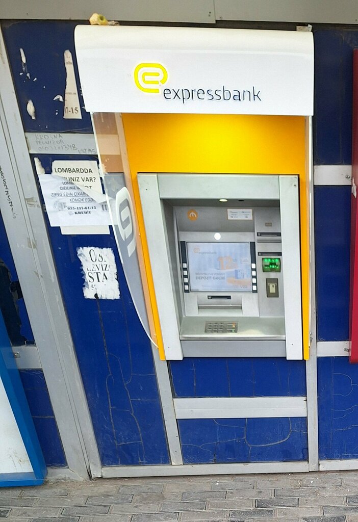 ATM'ler Expressbank, Bakü, foto