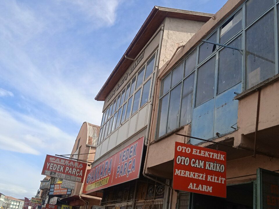 i̇ş merkezi Erdinc Ölmez İş Merkezi, Ankara, foto