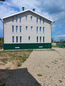 Vnv (Pochinkovskaya ulitsa No:9, mikrorayon Sheksna Severnaya, rabochiy posyolok Sheksna), otel  Vologodskaya oblastından