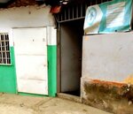 Mãe Marta (Luanda, Rua Paulo), tıbbi laboratuvarlar  Loanda'dan