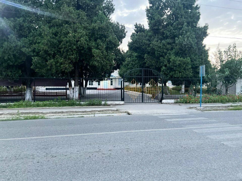 Ortaokul Comprehensive Secondary School No. 24 Named After G. Bakiyeva, Celal‑Abad İli, foto