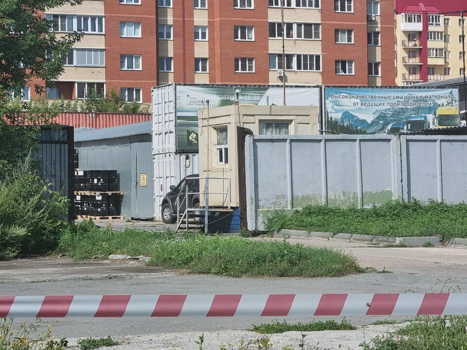 Geçiş noktaları, güvenlik kontrol alanı Контролько-пропускной пункт, Novosibirsk, foto