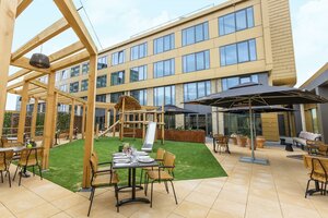Fletcher Hotel Restaurant ByZoo Emmen (Willinkplein No:48, City of Emmen), otel  Emmen'den