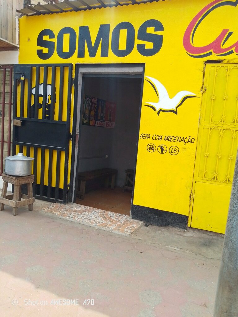 Vitamin bar Somos Cuca, Loanda, foto