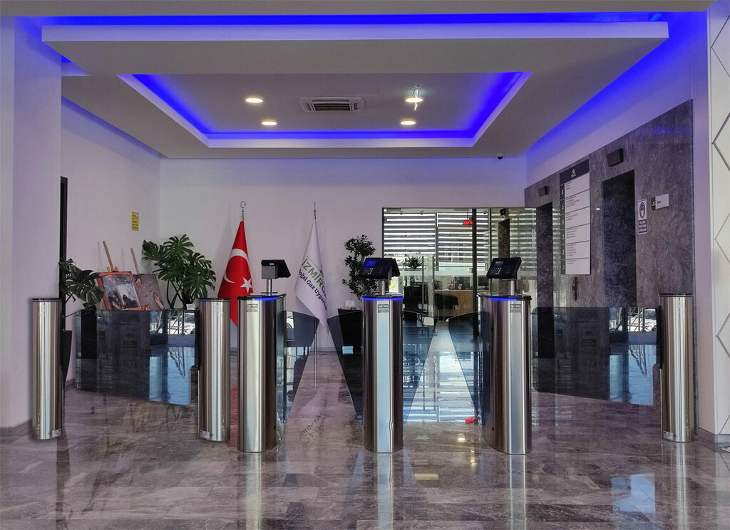 Sanayi kuruluşu EgeTeta Otomatik Kapı ve Bariyer Üreticisi, İzmir, foto