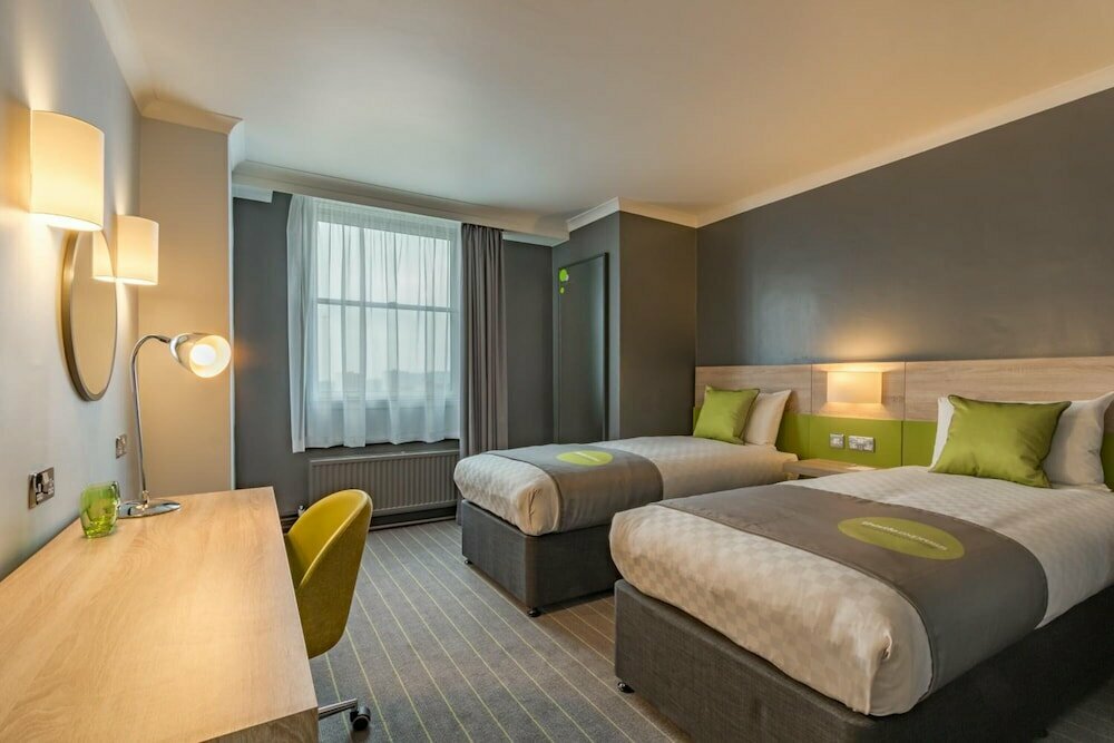 Otel Thistle Express Swindon, Swindon, foto