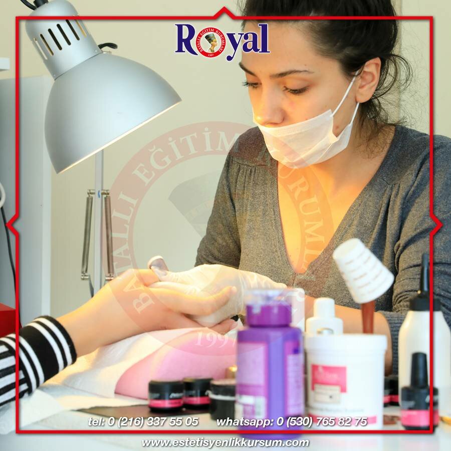 Eğitim merkezleri Royal Eğitim Kurumları, İstanbul, foto
