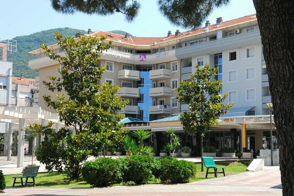 Otel Hotel Magnolija, Dünya, foto