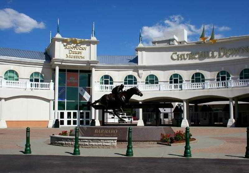 Otel Courtyard Louisville Northeast, Louisville, foto