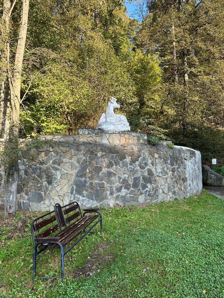 Park, sokak heykeli Олень, Moskova ve Moskovskaya oblastı, foto