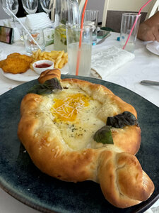 Nacional Restaurant (Letniy pereulok No:14, Novoshakhtinsk), restoran  Novoşahtinsk'ten