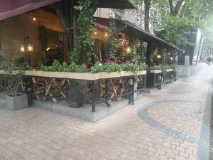 The Green Bean (Tamanyan Street No:4, Yerevan), kafe  Erivan'dan