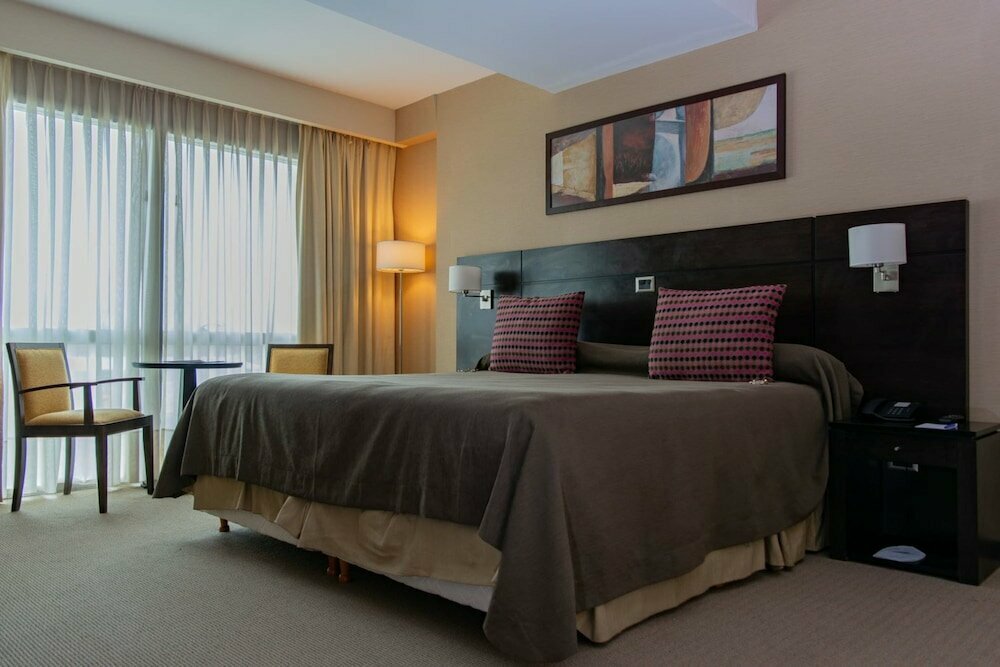 Otel Howard Johnson by Wyndham Neuquen, , foto
