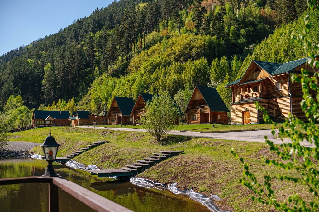 Resort oteller, tesisler Soyotka, Hakasya, foto