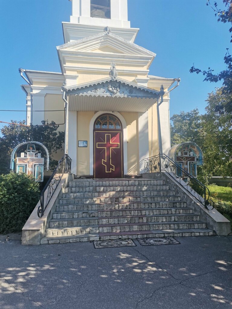 Ortodoks kiliseleri Biserica Sfânta Cuvioasa Parascheva, Ialoveni, foto