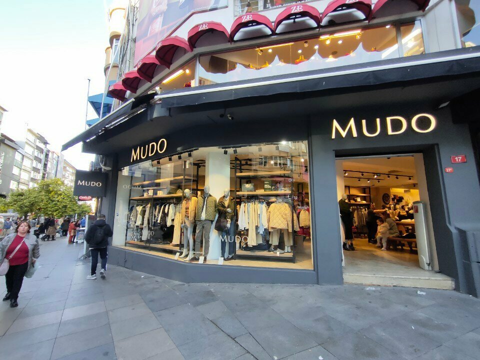 Giyim mağazası Mudo, İstanbul, foto