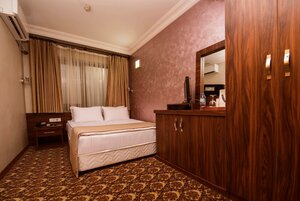 Elan Hotel (İstanbul, Beyoğlu, Asmalı Mescit Mah., Meşrutiyet Cad., 91), otel  İstanbul'dan