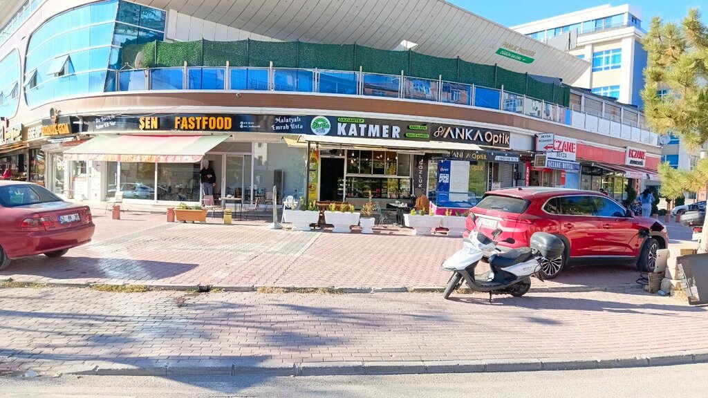 Kafe BirTat Katmer&Sütlü Künefe, Konya, foto