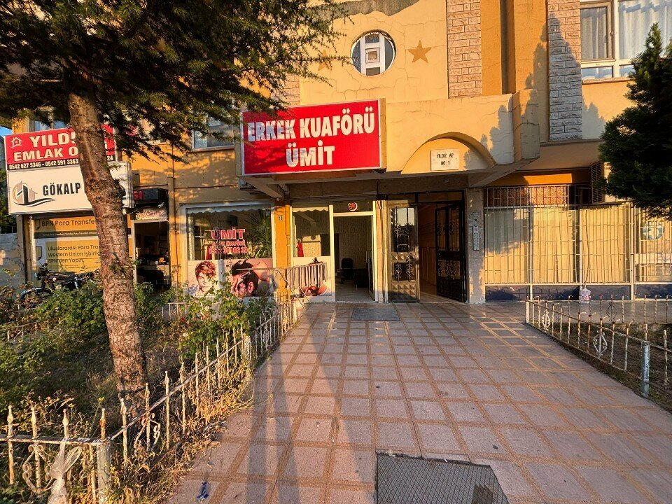Emlak ofisi Yıldız Emlak Ofisi, Ankara, foto