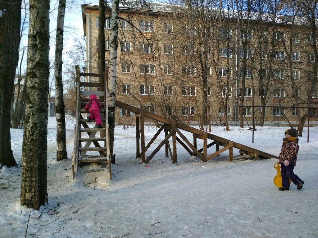 Oyun alanı Playground, Perm, foto