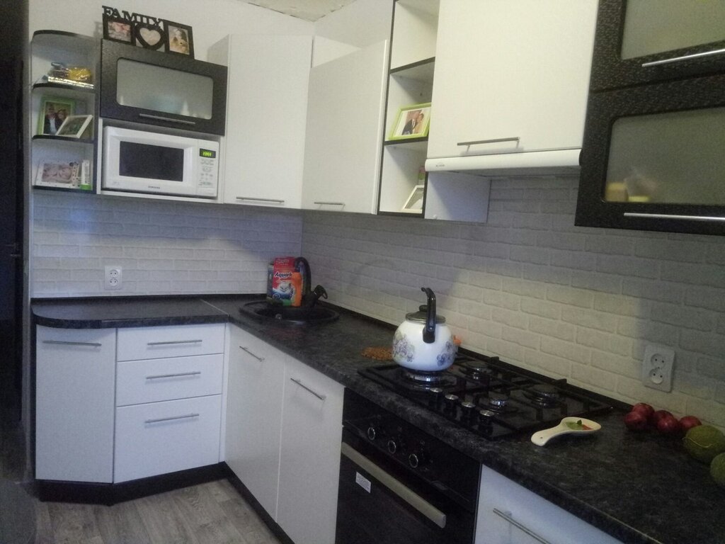 Özel mobilya yapımı Interyer plyus, Glazov, foto