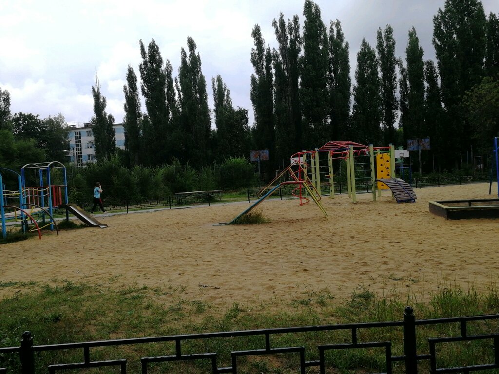 Oyun alanı Детская площадка, Voronej, foto