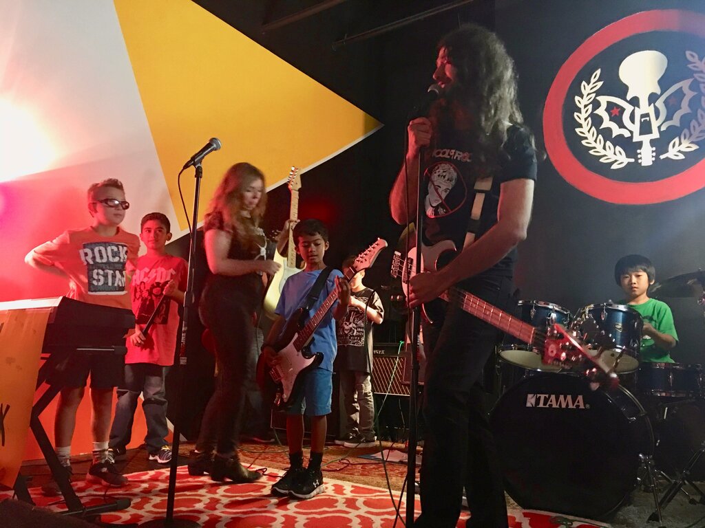 Müzik okulları ve konservatuarlar School of Rock, Texas, foto