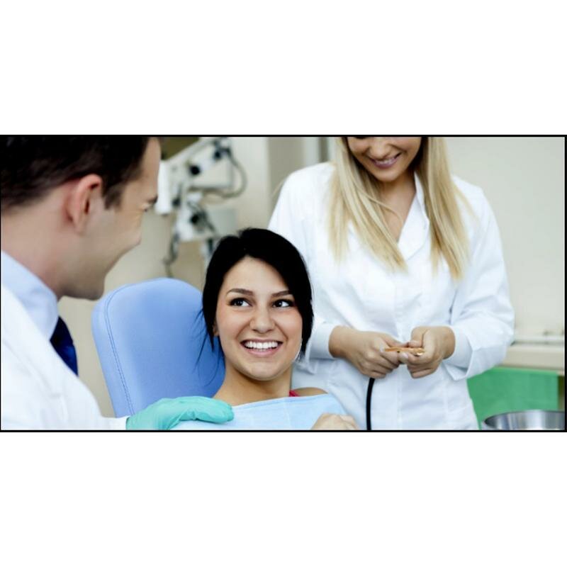 Özel ağız ve diş sağlığı klinikleri ve muayenehaneleri Gullo Dr. Angelo Dentista, Sicilya, foto