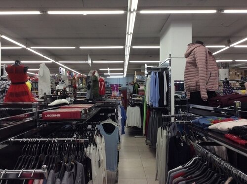 Alışveriş merkezleri Superstore Hao Mei Li, Lombardiya, foto