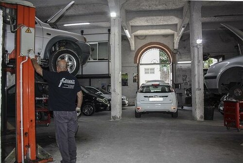 Çekici hizmeti Officina Meccanica Ferraro, Sicilya, foto