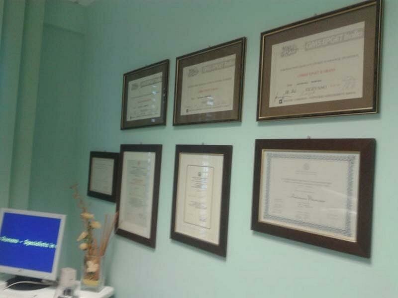 Özel ağız ve diş sağlığı klinikleri ve muayenehaneleri Romano Dr. Antonino Centro Odontoiatrico, Sicilya, foto