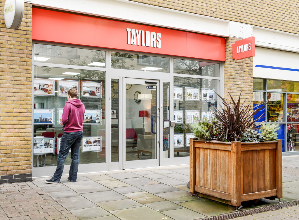 Arazi dizisi Taylors Sales and Letting Agents Cardiff Bay, Cardiff, foto