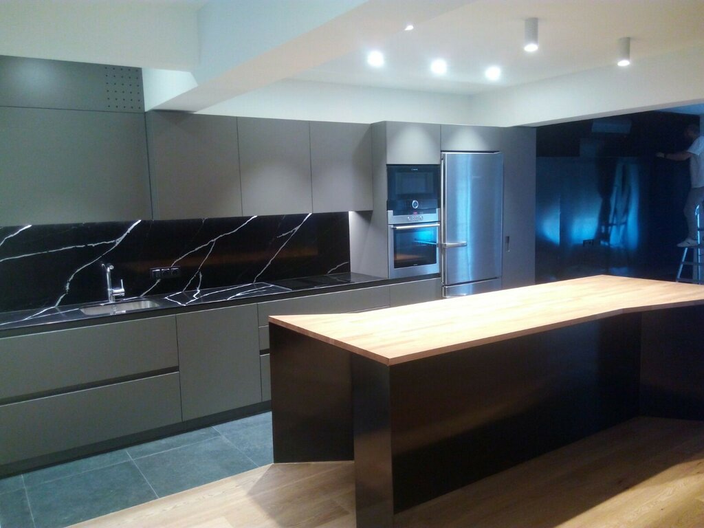 Elektrikli cihazların tamiri Electricidad Escrich & Komar, Logrono, foto