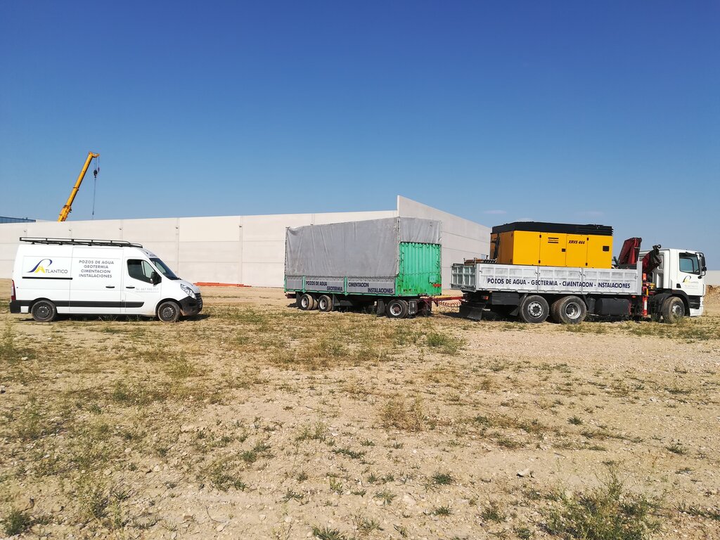 Sondaj çalışmaları Atlántico Perforaciones. S. L., Galisya, foto