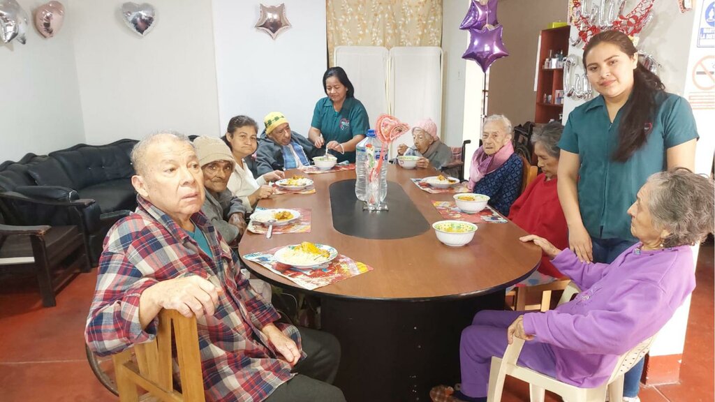 Huzurevi, bakımevi Residential Geriatric and Gerontological Centers Arms of Love, Lima, foto