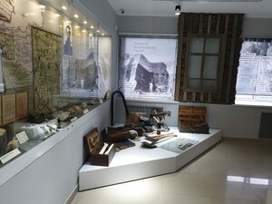 Istoriko-krayevedchesky muzey (ulitsa Chkalova No:16, Yemanzhelinsk), müzeler ve sanat galerileri  Yemanjelinsk'ten