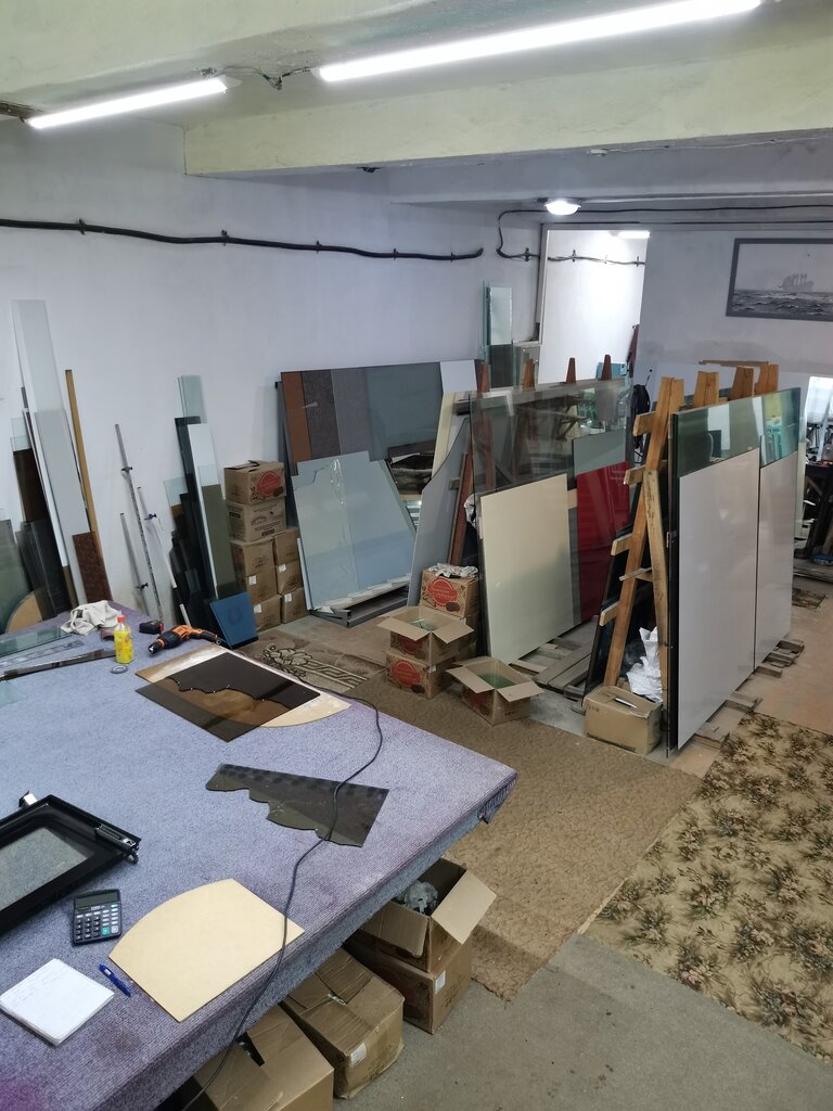 Cam atölye Ip Tolstopyaty i. А, Arsenev, foto