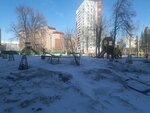 Playground (Republic of Bashkortostan, Ufa, mikrorayon Molodyozhny), oyun alanı  Ufa'dan