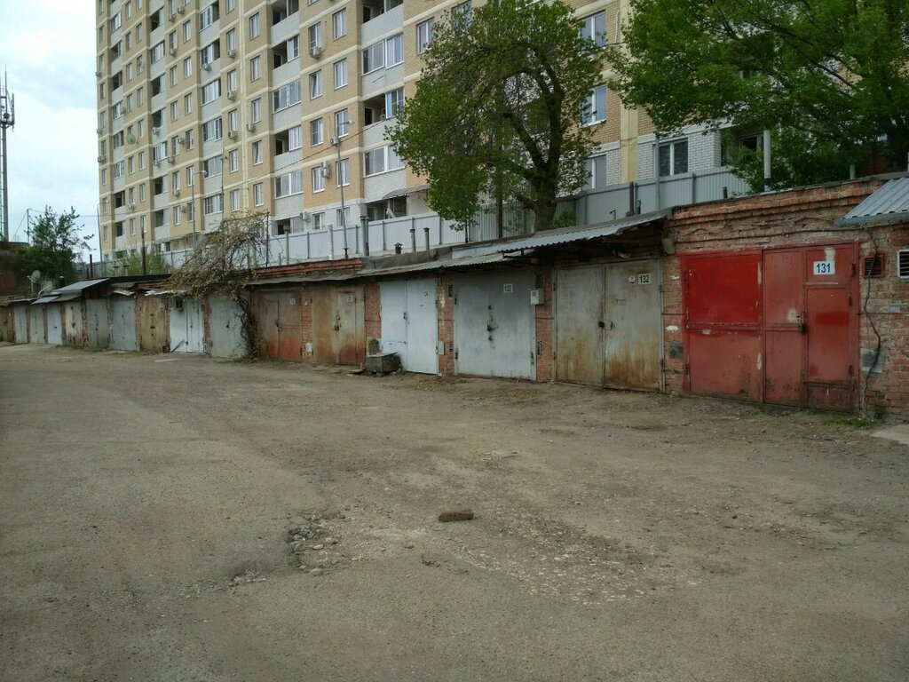 Garajlar Garazhno-Potrebitelsky Kooperativ № 34, Krasnodar, foto