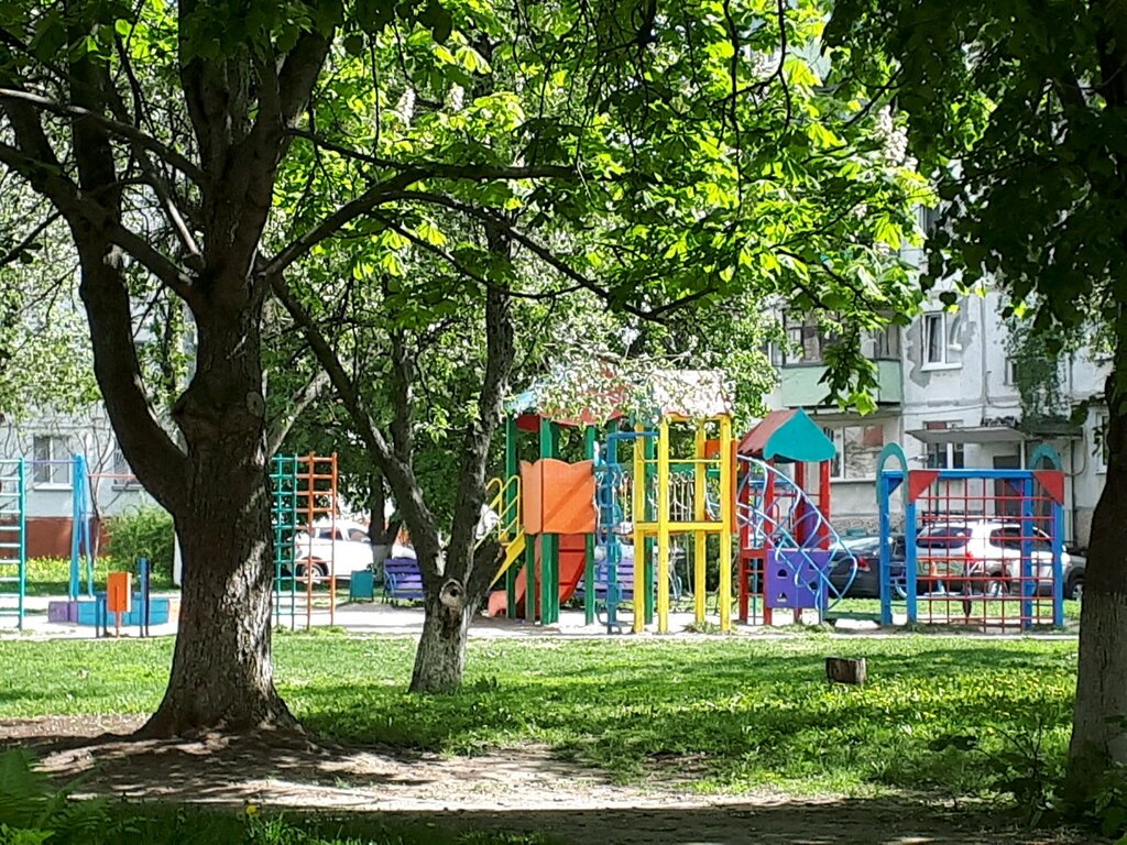 Oyun alanı Playground, Belgorod, foto