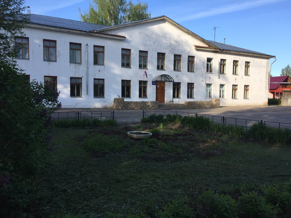 Ortaokul Средняя школа № 2, Velikiy Ustug, foto