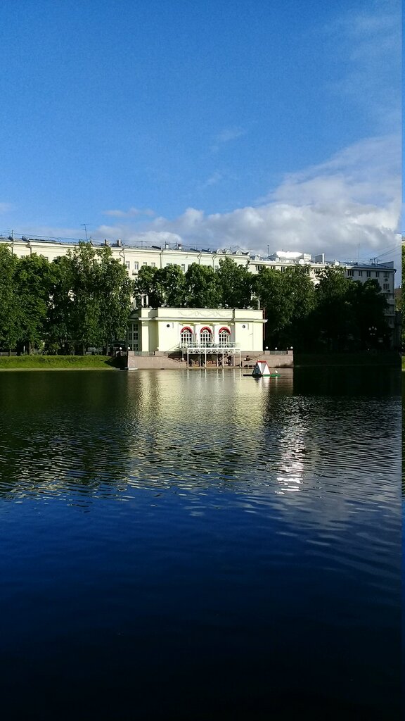 Buz pateni pistleri Каток с натуральным льдом, Moskova, foto