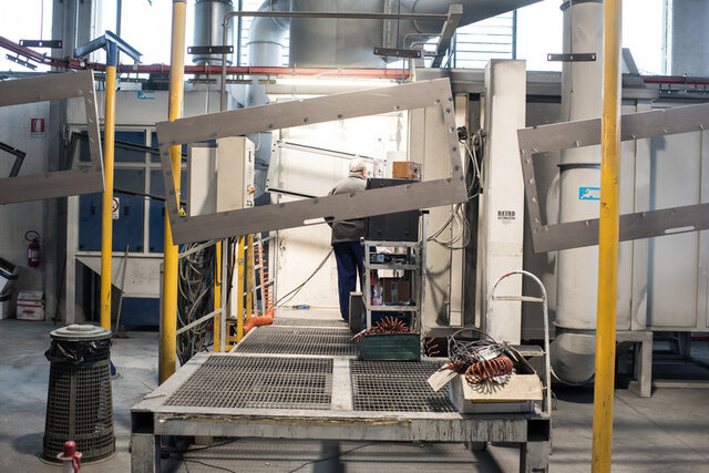 Torna işleri Tecnofutura, Lombardiya, foto