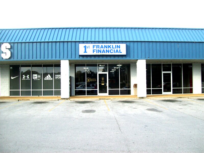 Kredi komisyoncuları 1st Franklin Financial, Missisippi Eyaleti, foto