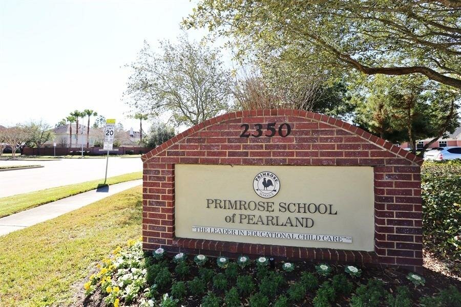 Ortaokul Primrose School of Pearland, Texas, foto
