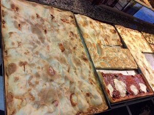 Focacceria da Ale e Paolo (Liguria, Provincia di Savona, Varazze, Via Sant'Ambrogio), pizzacılar  Varazze'den