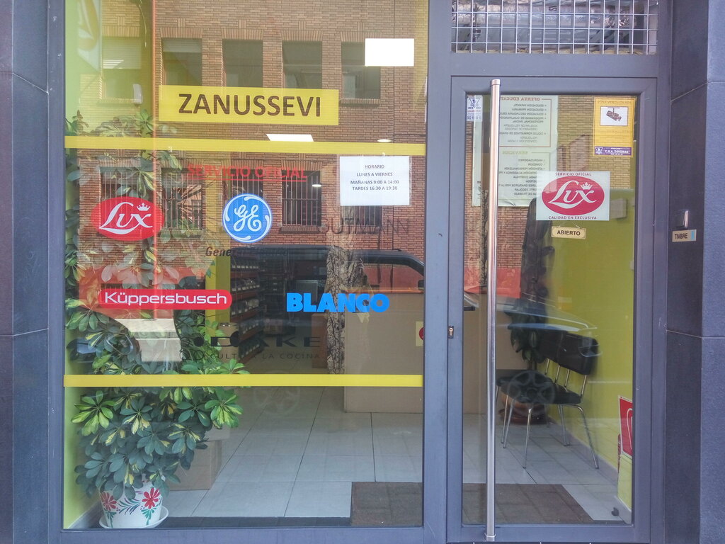 Beyaz eşya üreticileri Lux Servicio Oficial, Valladolid, foto