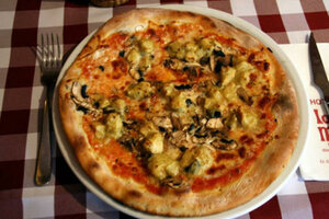 Pizzería Los Molinos (Calle Cotiello Bajo No:7, Llanes), pizzacılar