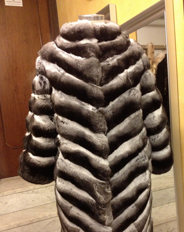 Kürkler Gianni Caputo by Donna Fur, Milano, foto