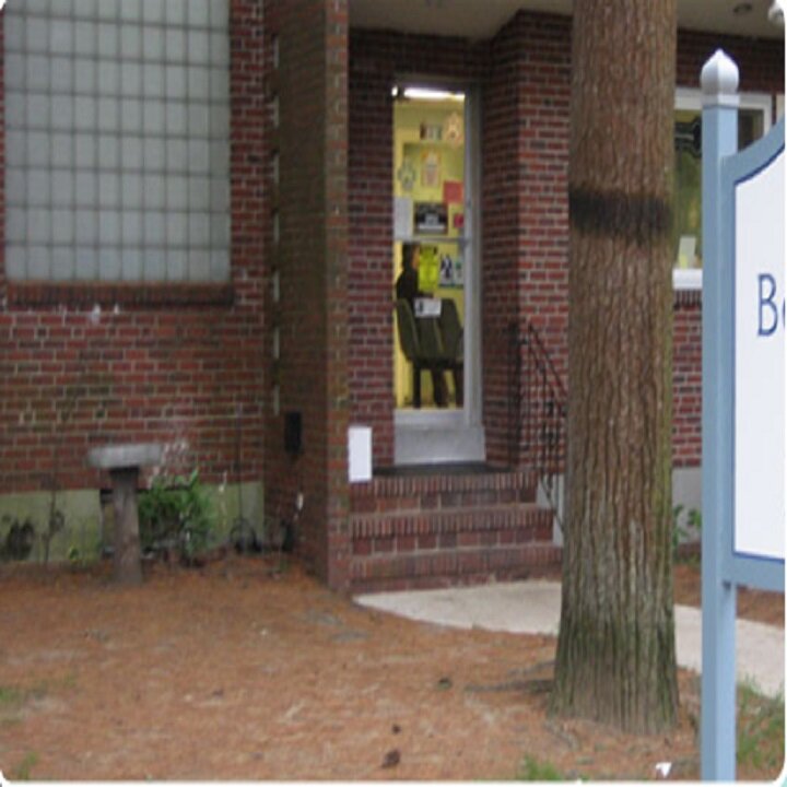 Evcil hayvan kuaförleri Bellingham Animal Hospital, Massachusetts, foto